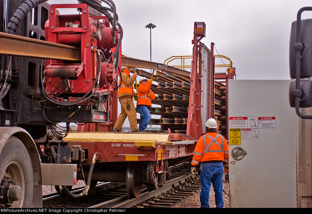 Unloading Rail